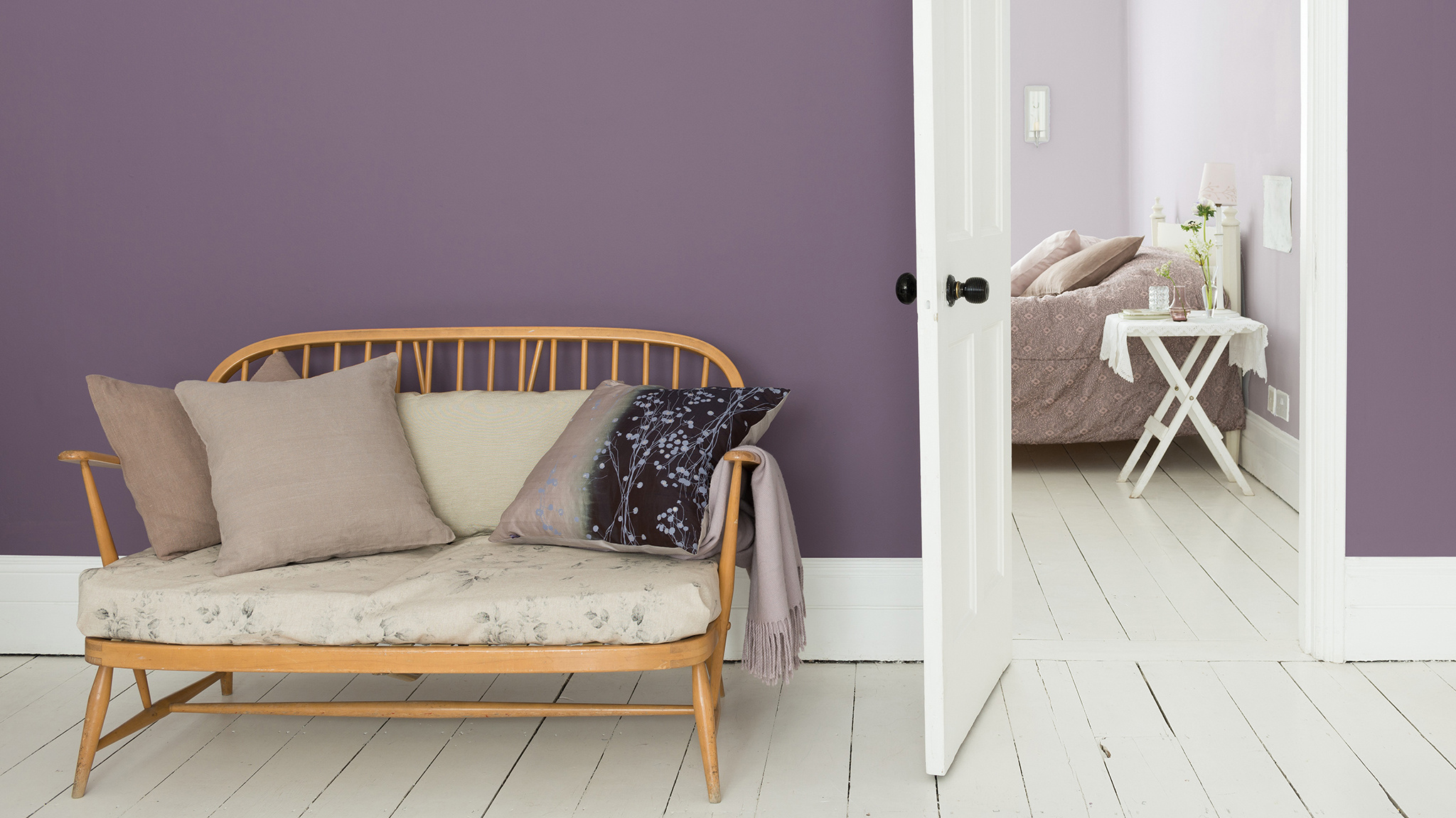 Enrich your hallway with passionate purple | Dulux Singapore